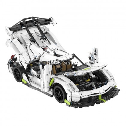 CaDA Master Fantasma Sports Car 1:8 C61048W Block Toy Set (4346 Pieces)