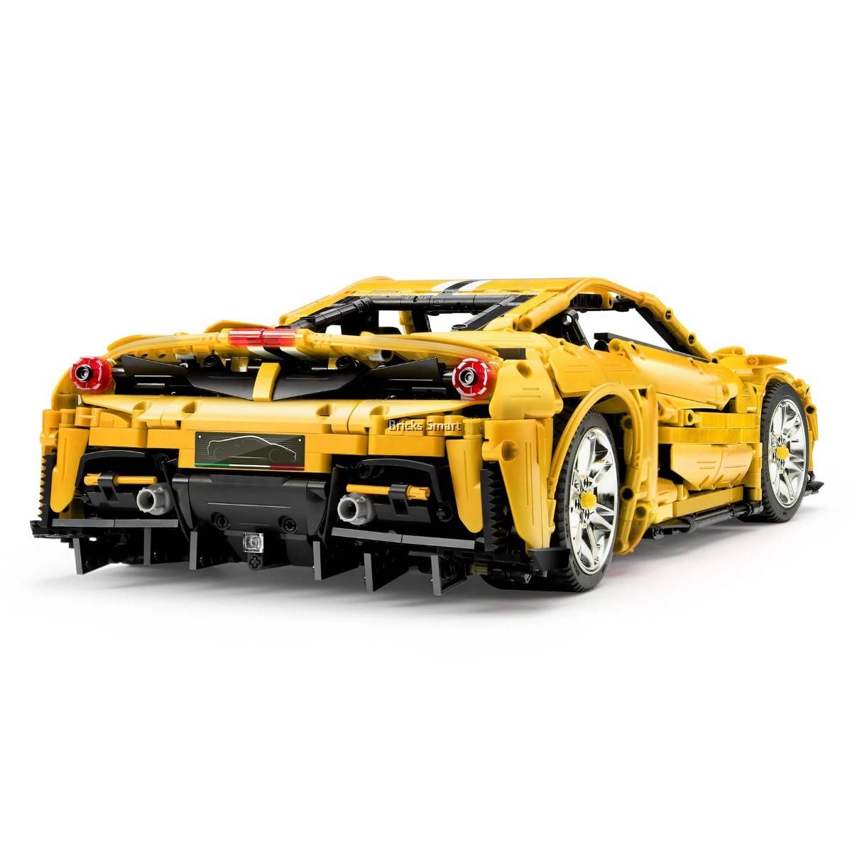 CaDA Master Italian Yellow Supercar 1: 8 C61057W RC Block Toy Set