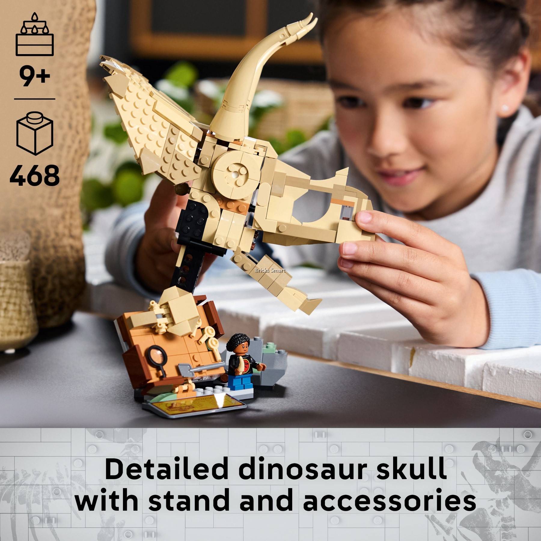 LEGO 76969 Jurassic World Dinosaur Fossils: Triceratops Skull Building ...