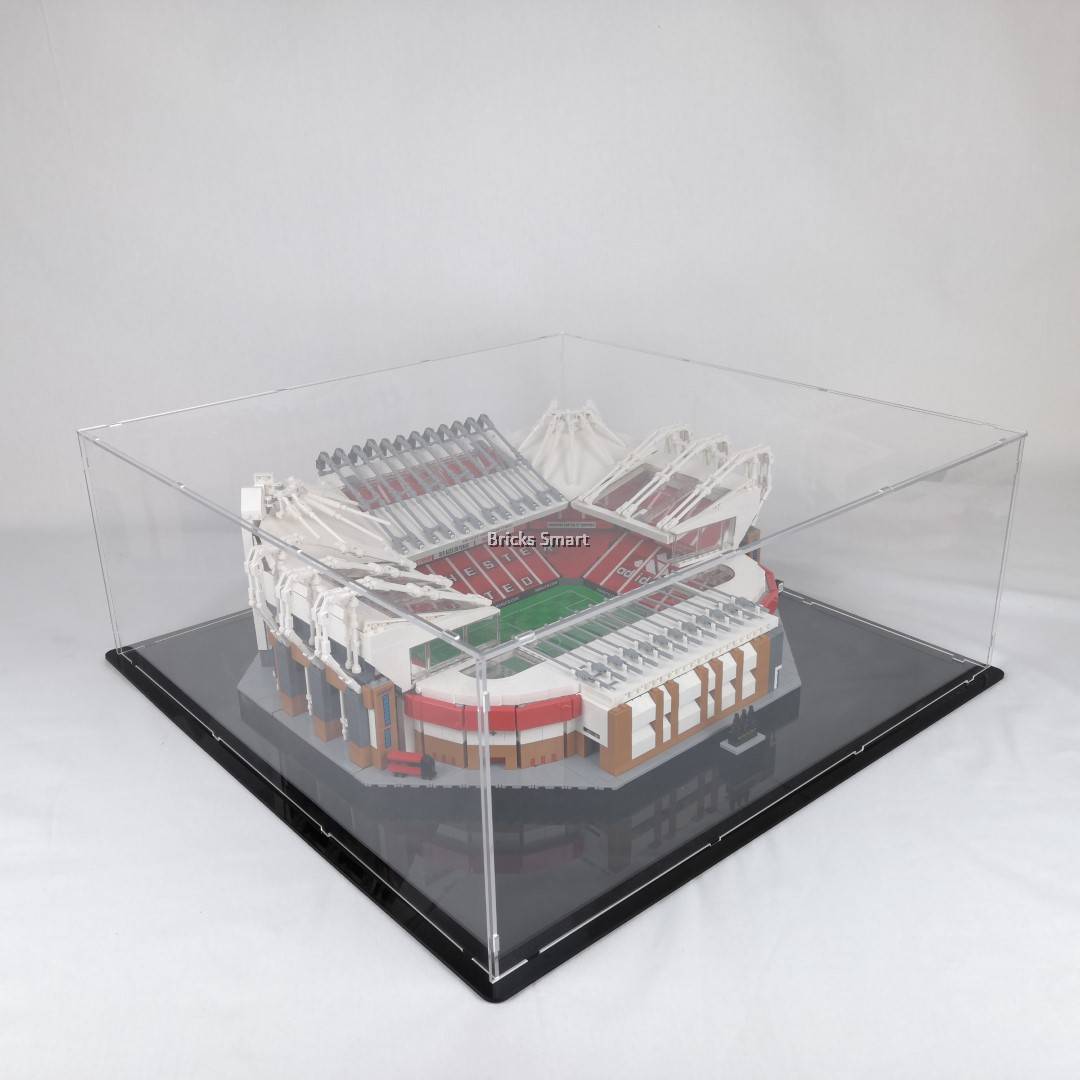 old trafford dimensions