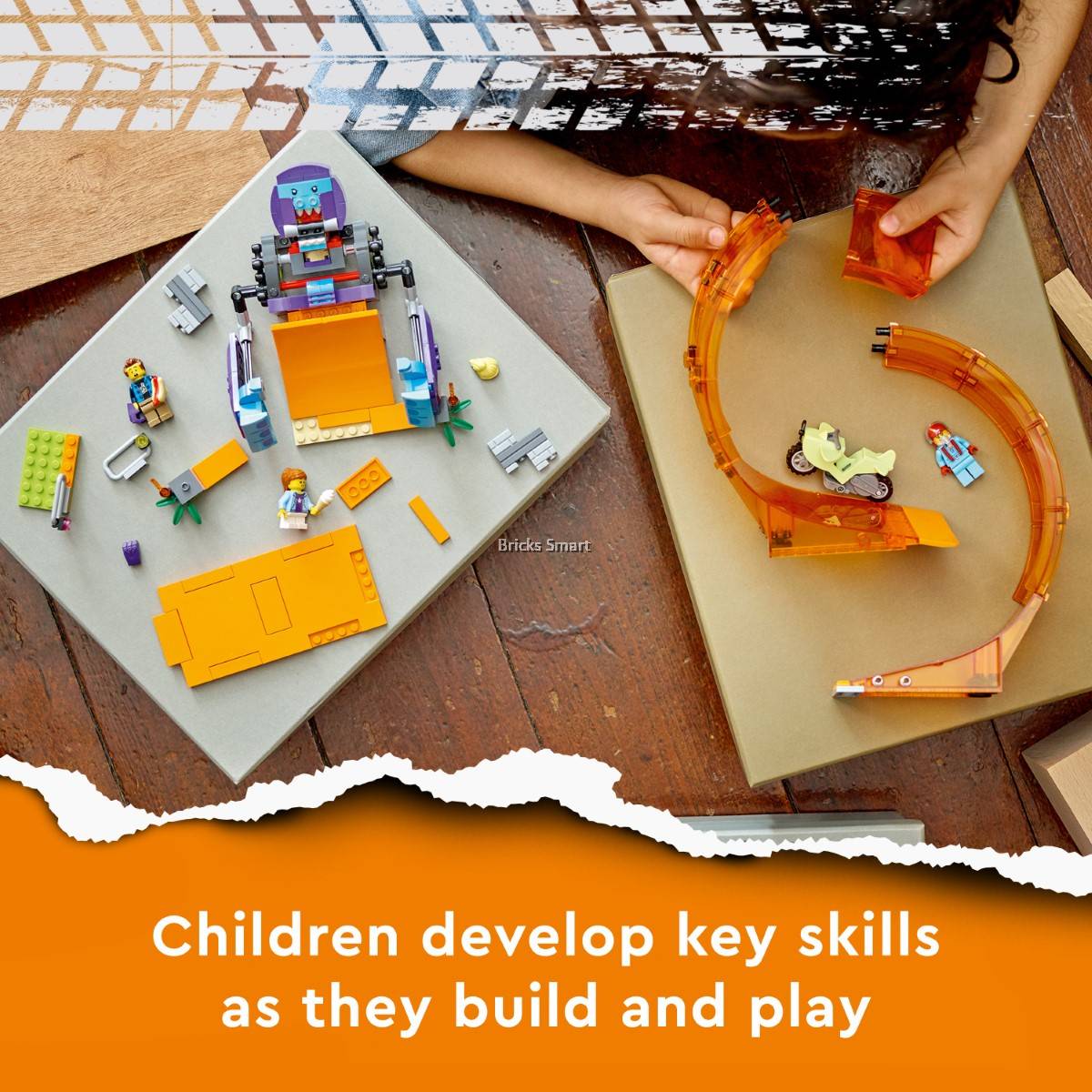 60338 LEGO City Smashing Chimpanzee Stunt Loop (226 Pieces)