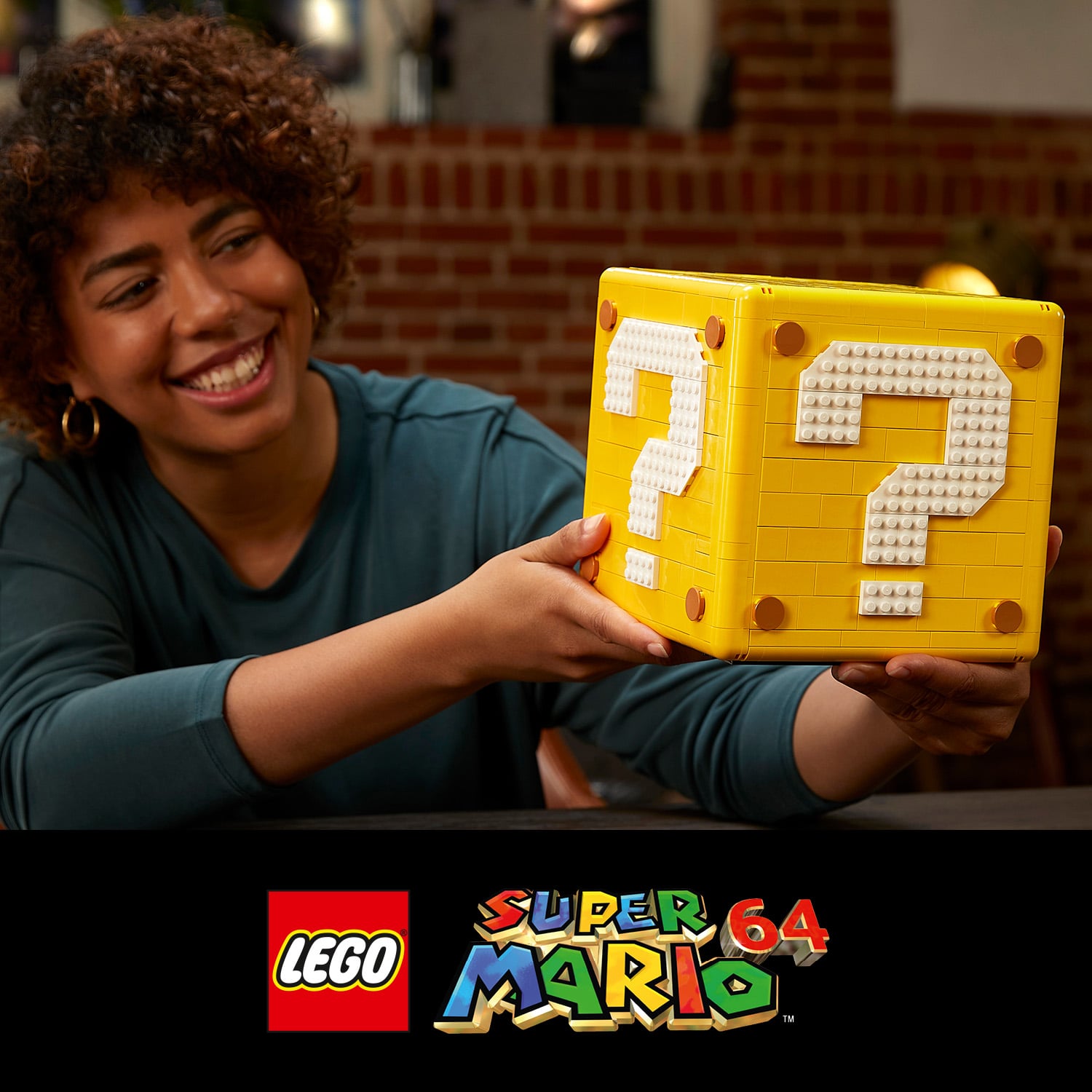 71395 LEGO Super Mario 64 Question Mark Block (2064 Pieces)